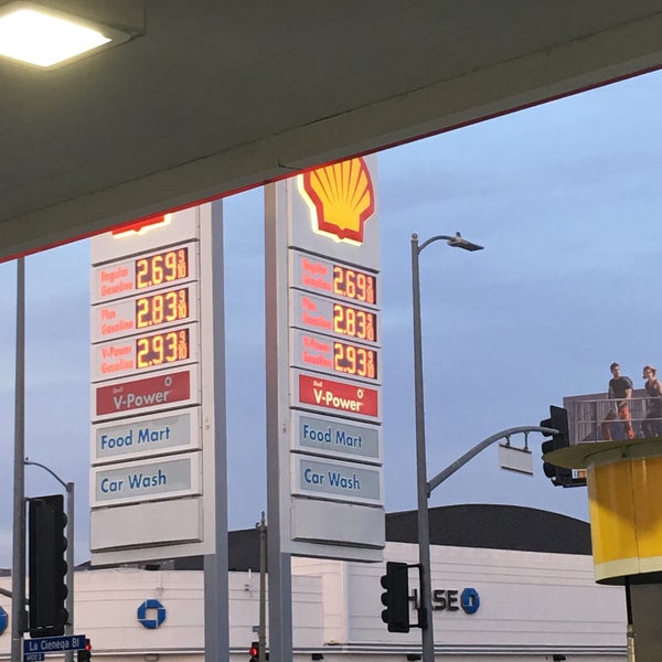 Photos at Shell - South Robertson - 4 tips