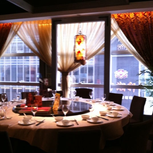 炳胜品味 BingSheng Rest. - Cantonese Restaurant in Guangzhou Shi