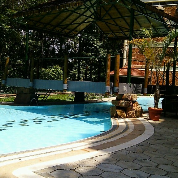 Golf course hotel - Hotel