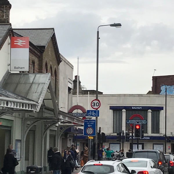 Balham London Underground Station - Metro Station