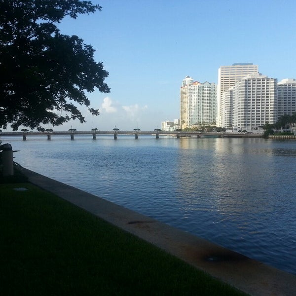 Brickell Key Bridge - Downtown Miami - 5 tips from 1114 visitors