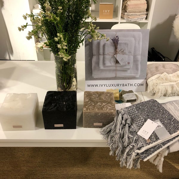 Photos at AmericasMart Building 2 - Downtown Atlanta - 44 tips