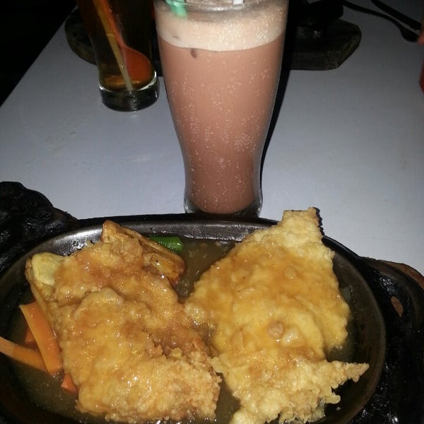 Photos at Waroeng Steak & Shake - Grogol Petamburan - 77 tips from 6271 ...