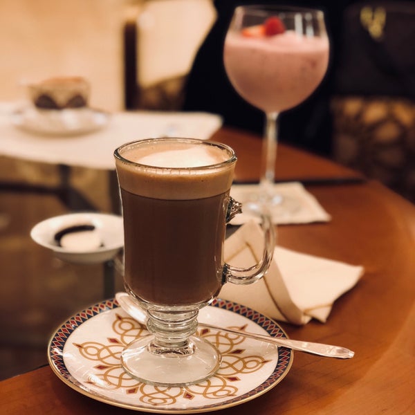 Al Bustan Palace, a Ritz-Carlton Hotel - 48 tips