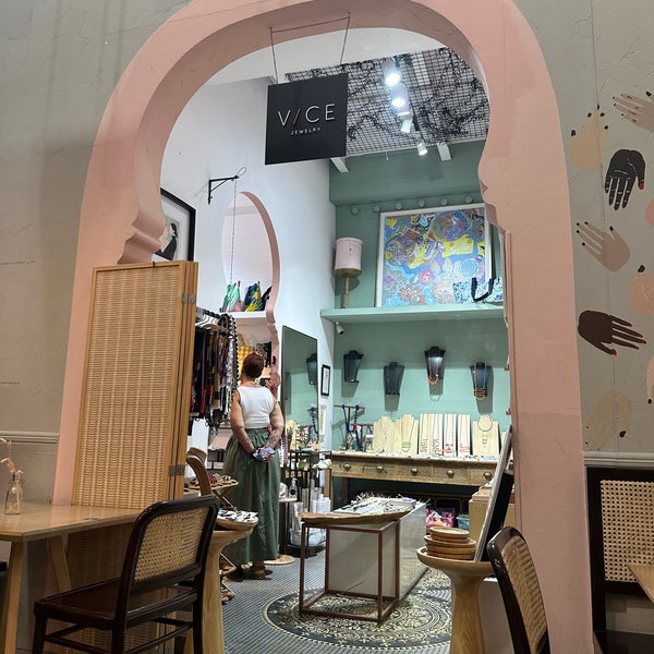 Boston Lane - Café in Dubai