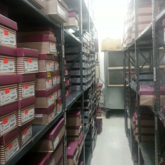 Lady Dr Jays - Department Store in West Bronx