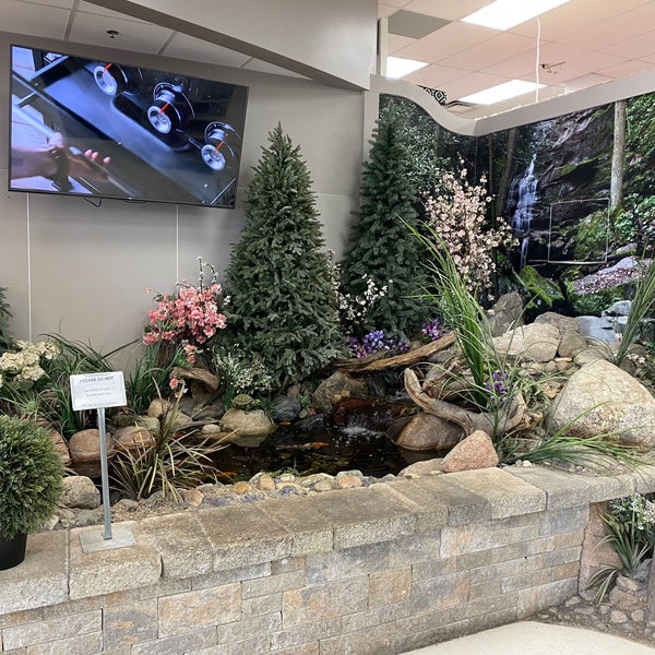 Canadian Tire Auto Service Centre - Moncton, NB