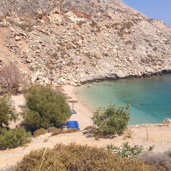 Παραλία Γλάροι (Glari Beach) - Beach