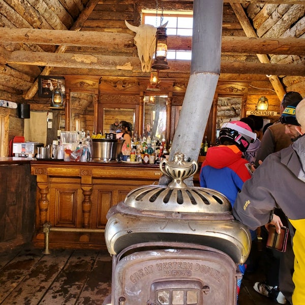 The Saloon at Gorrono Ranch Restaurant - Apres Ski Bar