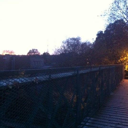 Sydenham Park Pedestrian Crossing - Bridge