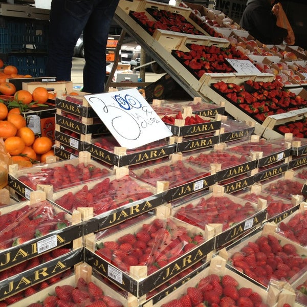 Photos at Zuidmarkt / Marché du Midi - Hallepoort - Brussel, Brussel ...