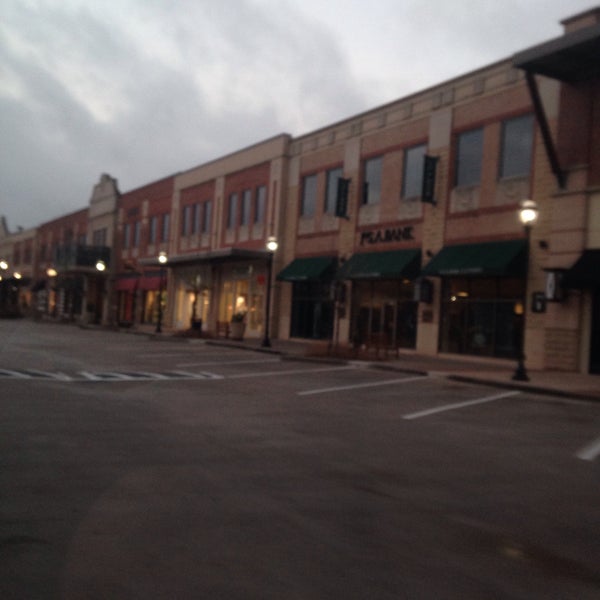 Photos at La Centerra at Cinco Ranch - Shopping Mall