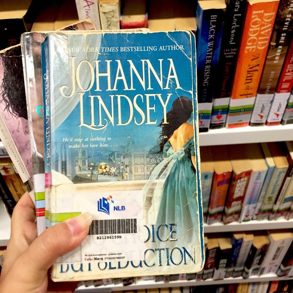 Photos at Yishun Public Library - Yishun - #04-01, Northpoint Shopping ...