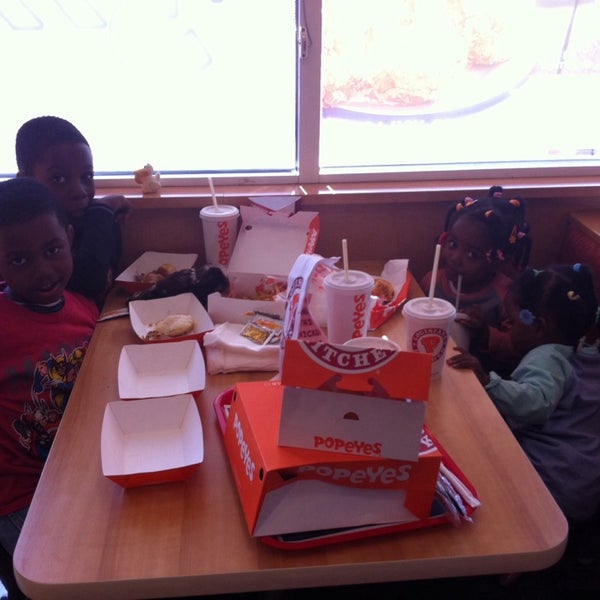 Popeyes Louisiana Kitchen - Fried Chicken Joint in Rialto