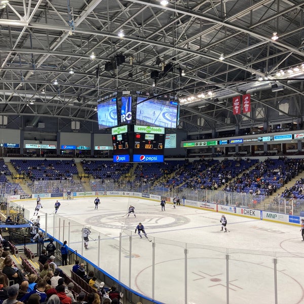 Save-On-Foods Memorial Center - 13 tips