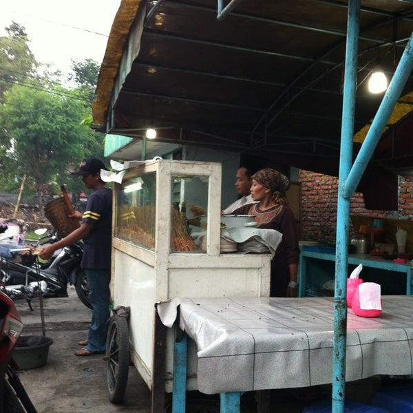 Sate Manusia