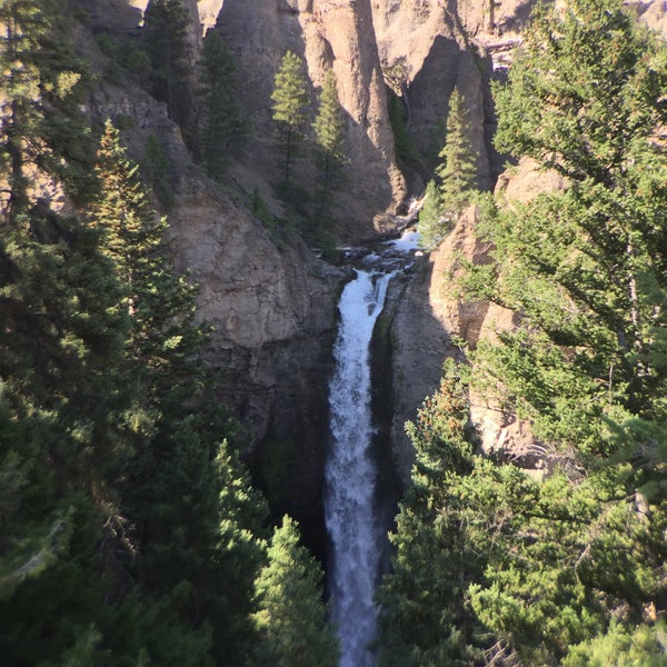 Tower Falls Overlook - Grand Loop Rd