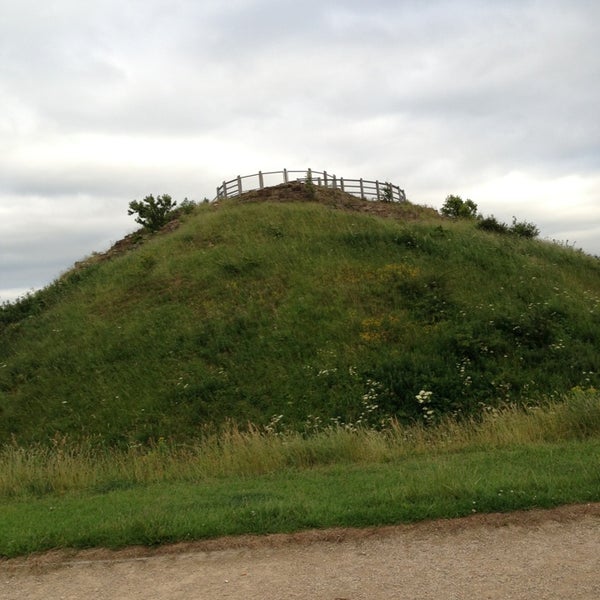 Sandal Castle - Castle in Wakefield