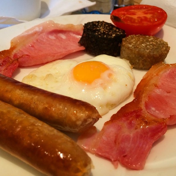 Brewbaker Cafe - Café in South-East Inner City
