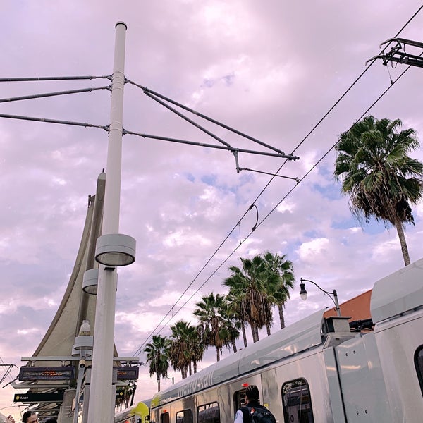 Metro Rail - Atlantic Station (E) - Los Angeles, CA