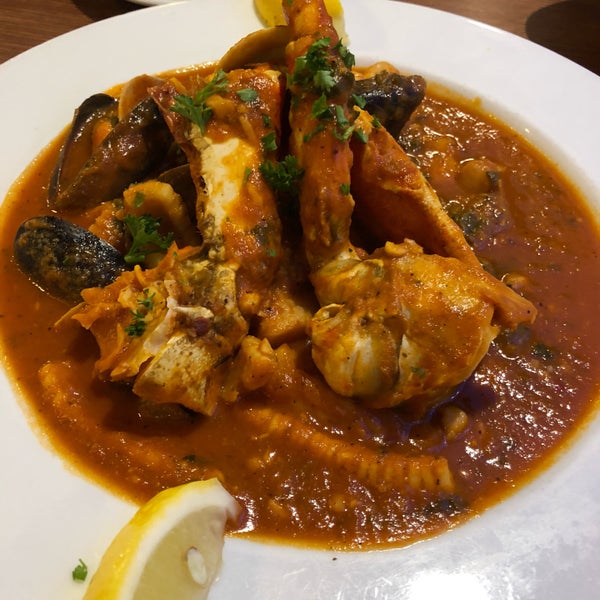 Stagnaro Bros. - Seafood Restaurant