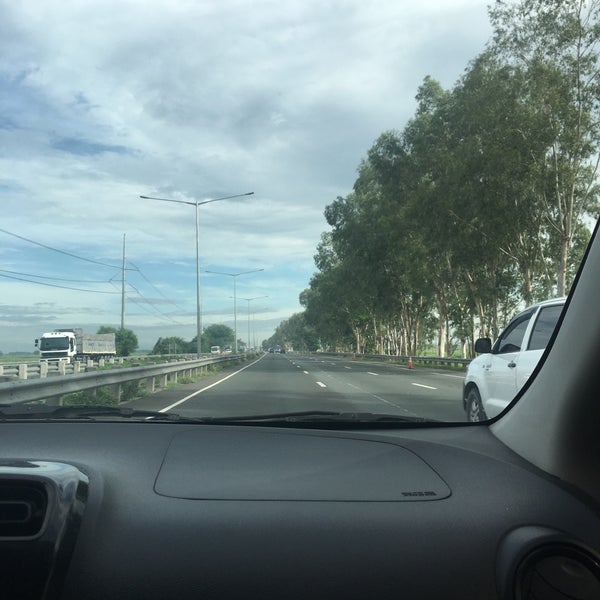 NLEX - San Simon Exit - Toll Plaza in San Simon