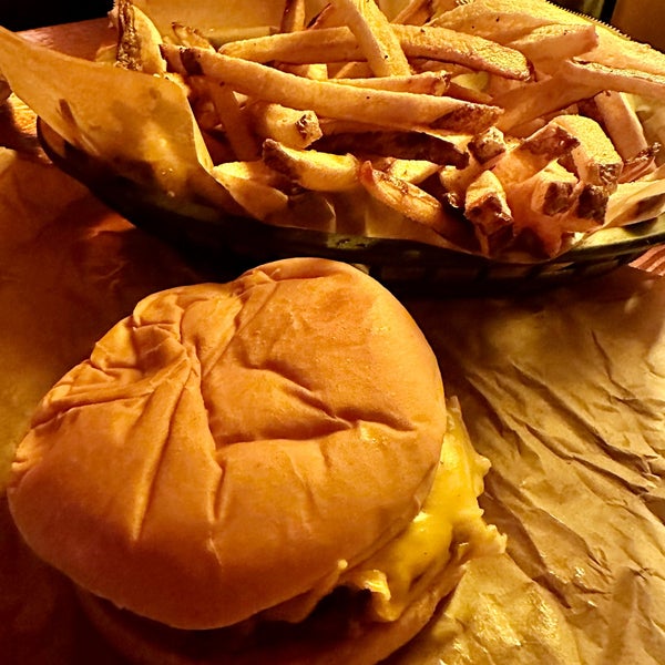 Loretta's Northwesterner - Bar in Seattle