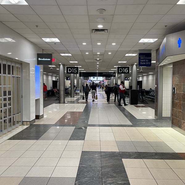 Concourse D - Airport Terminal in Atlanta