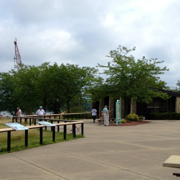 Photos at Dresbach Rest Area/MN Welcome Center - 3 tips