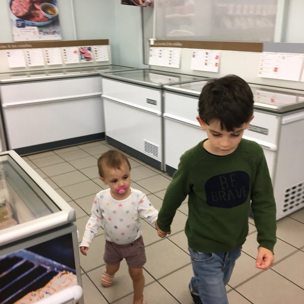 Picard - Food and Beverage Retail in Paris