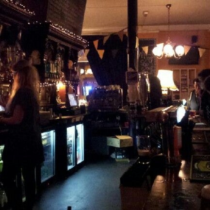 The Wheatsheaf - Pub in London
