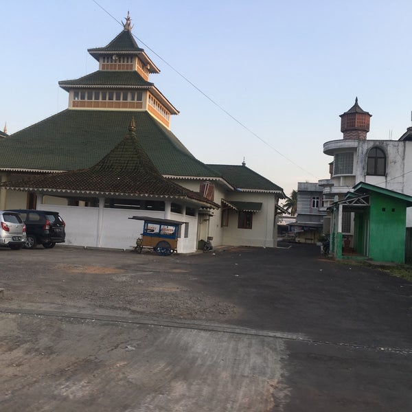 Masjid Agung Manonjaya - 4 tips