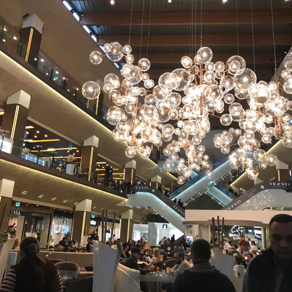 Iulius Mall - Antene - Str. Aristide Demetriade, nr. 1