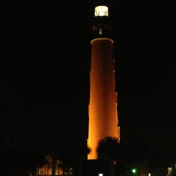 Ponce Inlet Lighthouse - Lighthouse in Ponce Inlet