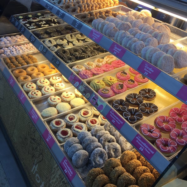 Dunkin'Donuts @Tesco Lotus - Donut Shop