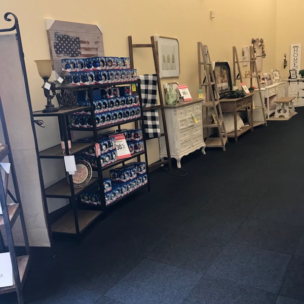 Hobby Lobby - Arts and Crafts Store