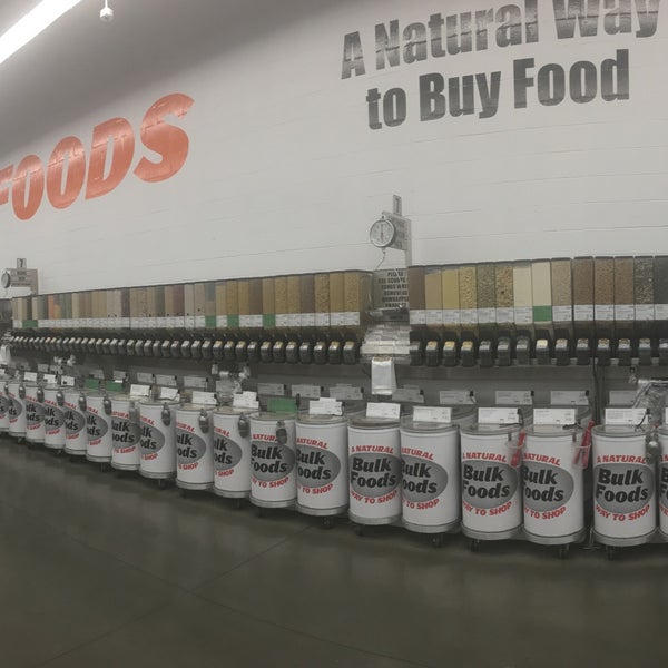 WinCo Foods - 4750 Telephone Rd