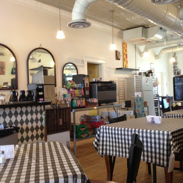 Bagel Dish Cafe - Bakery