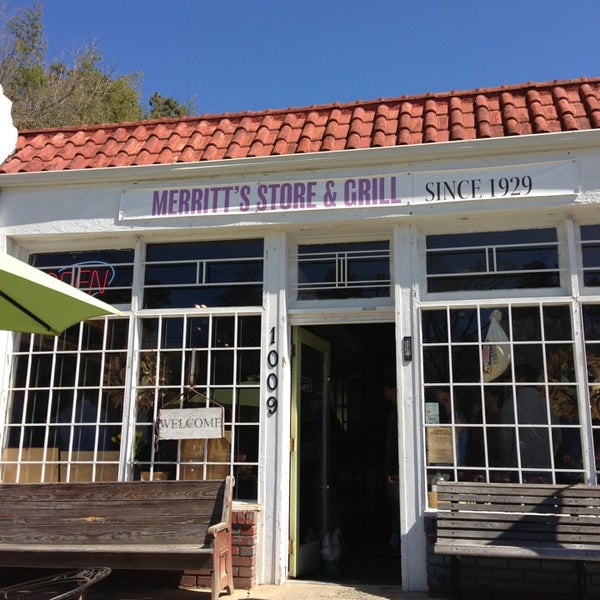 Merritt's Store and Grill - 56 tips