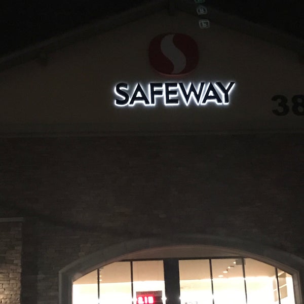 Safeway - Grocery Store