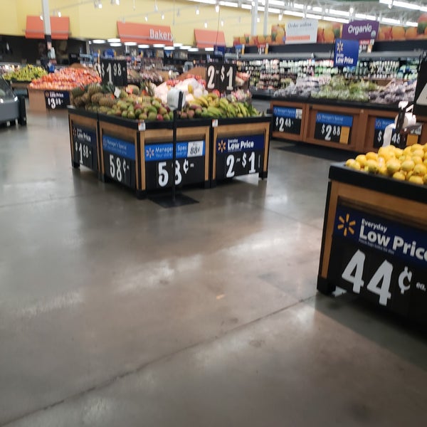 Walmart Supercenter - Big Box Store