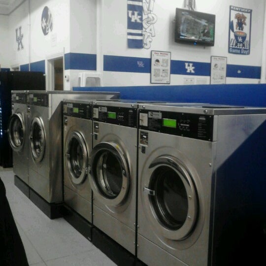 Suds 'N Duds Wildcat Express Laundromat - Laundry Service