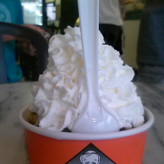 Ron's Gourmet Ice Cream - Downtown Dedham - Dedham, MA