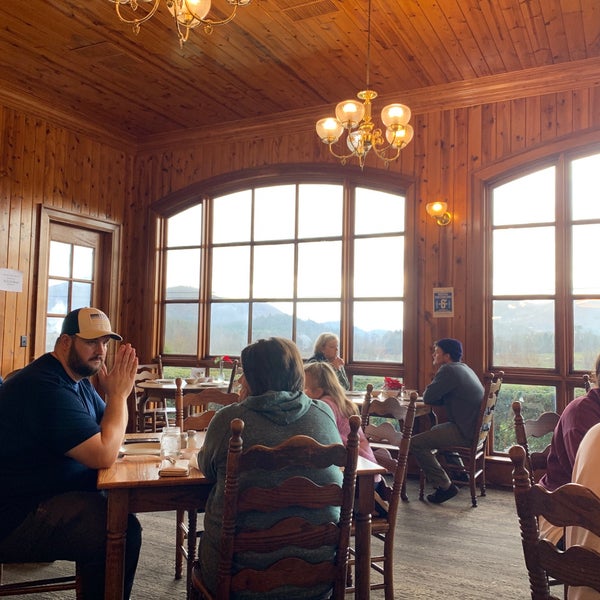 Dillard House Restaurant - Southern Food Restaurant