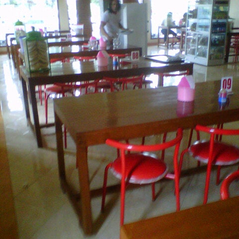 Rumah Makan Mojoagung - Jl. Raya Ngantru Tulungagung