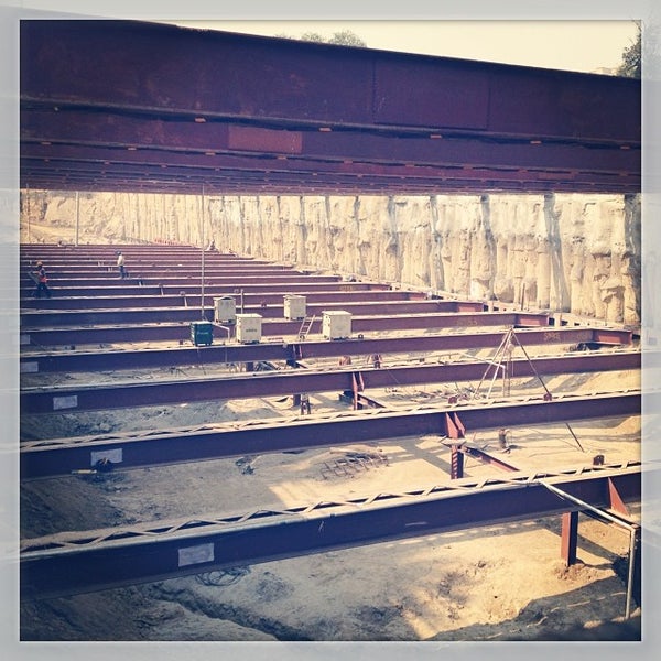 Azadpur - Bus Station in Model Town