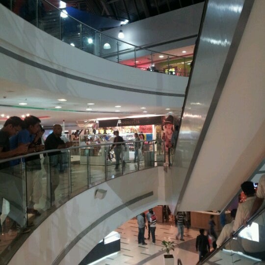 Shoppers Stop - Department Store in Navi Mumbai