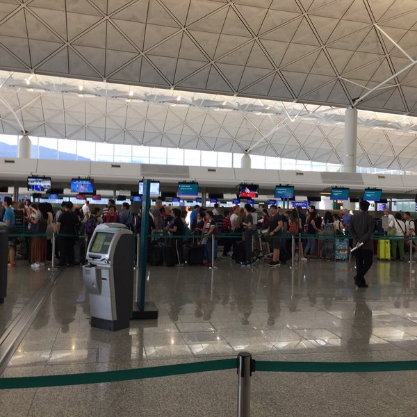 Cathay Pacific Check-in Counter - Airport Ticket Counter in Chek Lap Kok