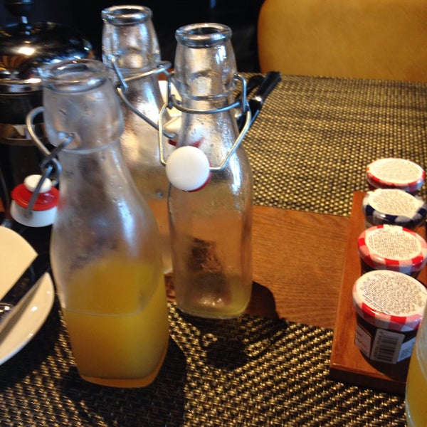 Cafe Rivoli (Now Closed) - French Restaurant