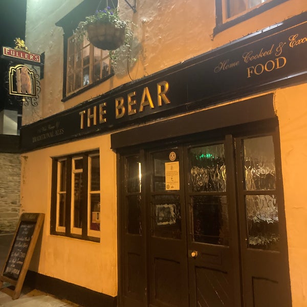 The Bear Inn - Pub in Oxford
